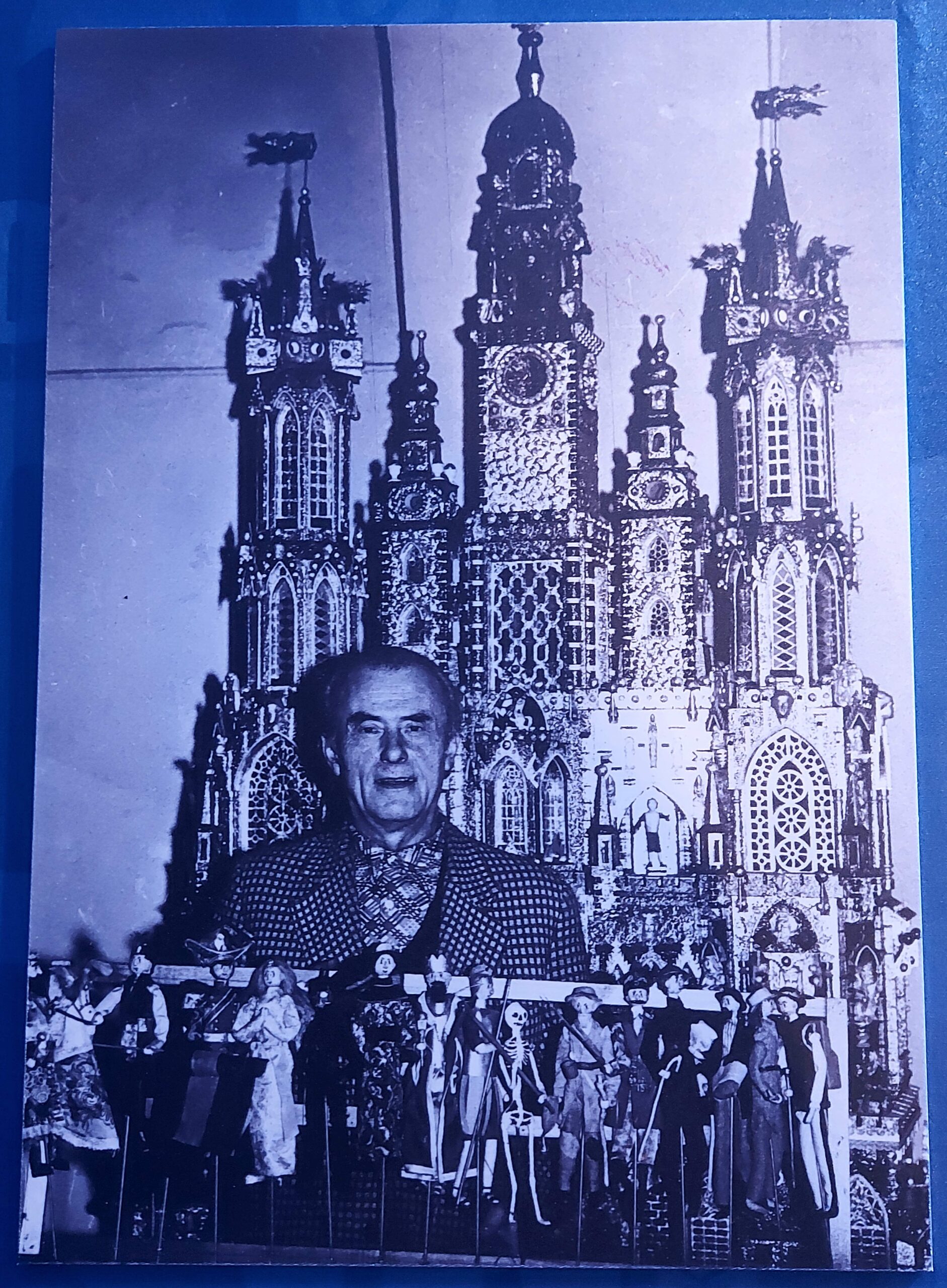 Spędził kilka tysięcy godzin, tworząc szopki! Poznajcie Jana Malika ...